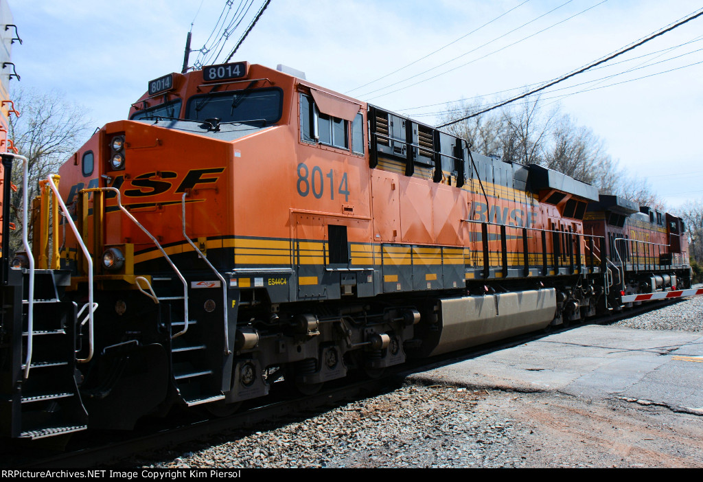 BNSF 8014